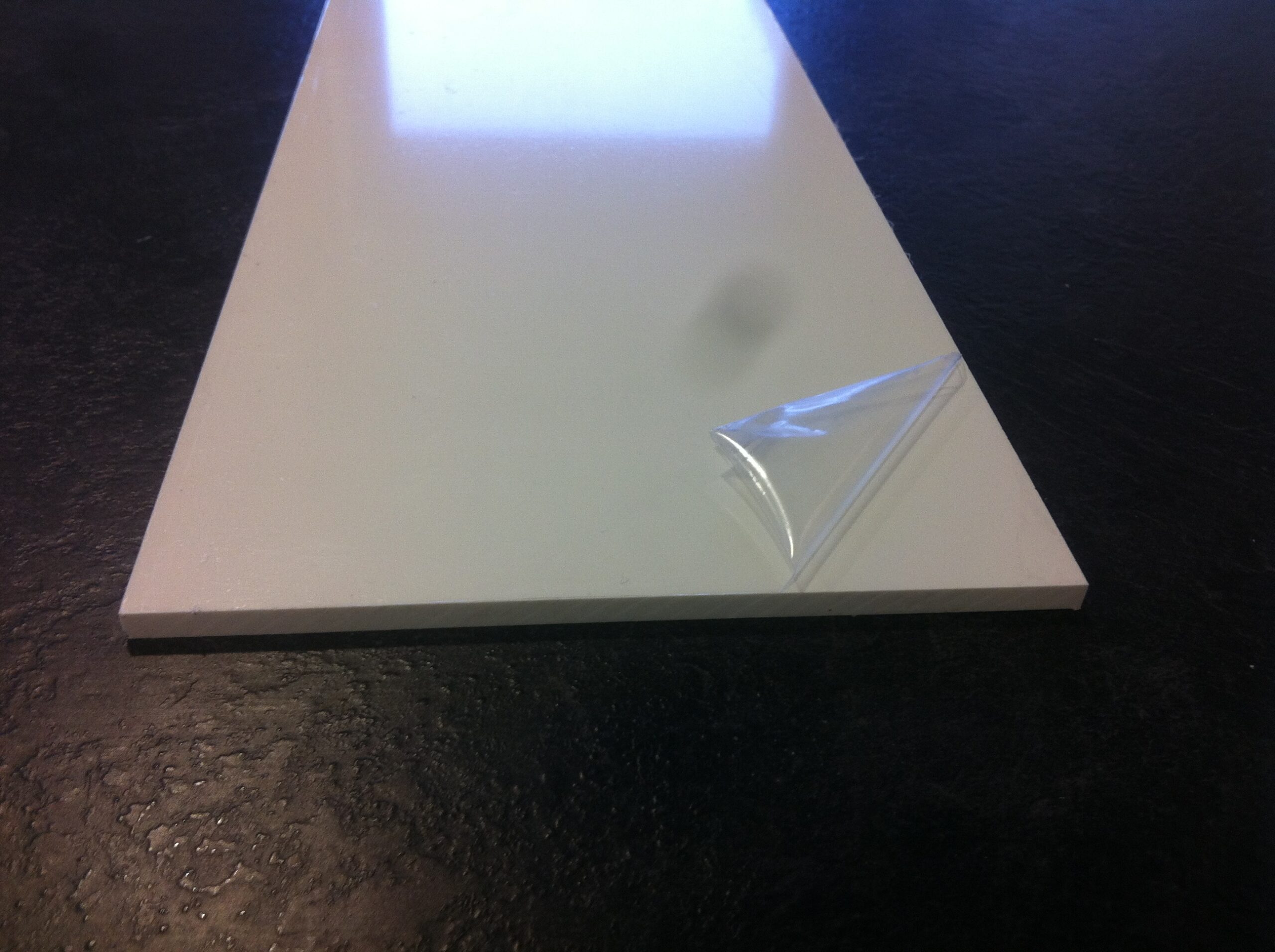 Services en PVC rigide : Fabrication et solutions sur mesure